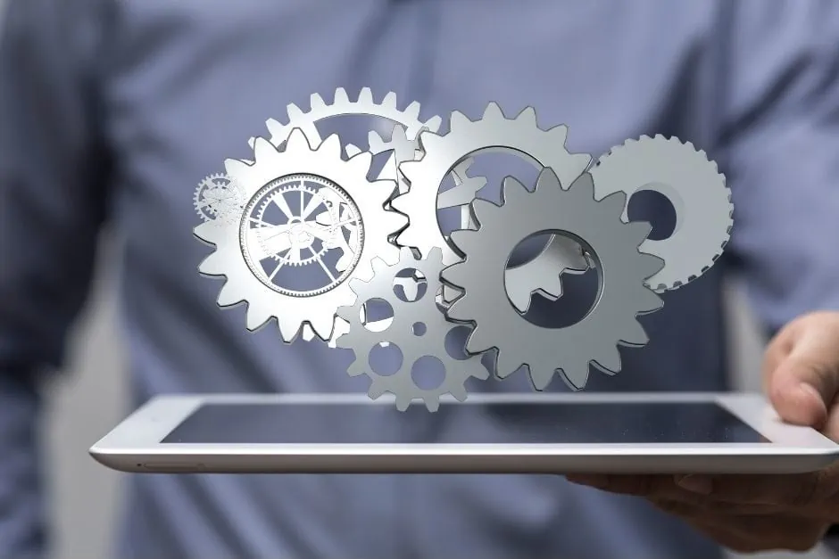 A Guide To Becoming A Senior Financial Systems Analyst